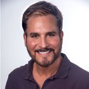 School & Senior Portraits by Robert Weisman in New York, NY - Alignable