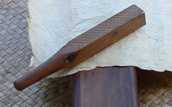 Kapa Making Workshop with Lisa & Lei by Maui Nui Botanical Gardens Inc ...