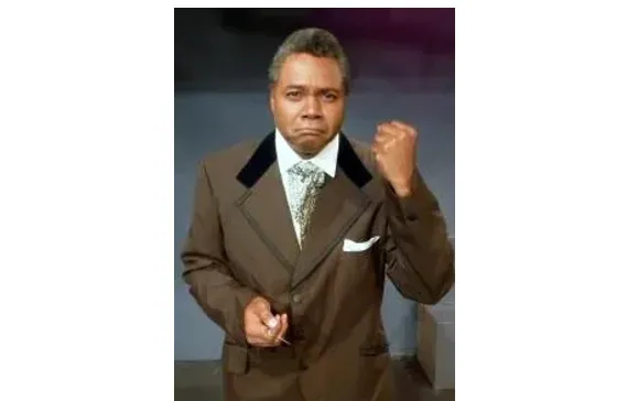 Darryl Maximilian Robinson Starred As Booker T. Washington in 'Ragtime ...