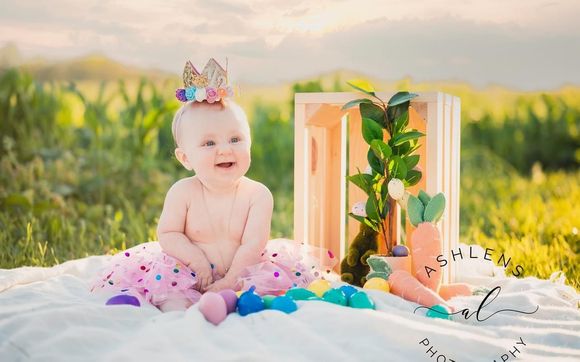 Spring/Easter Minis by AshLens Photography in Columbia, TN - Alignable