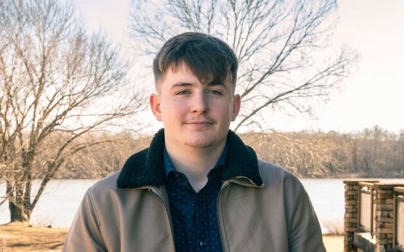 Professional Portraits (20% off) by Mountain Pine Studios in Marshfield Area - Alignable