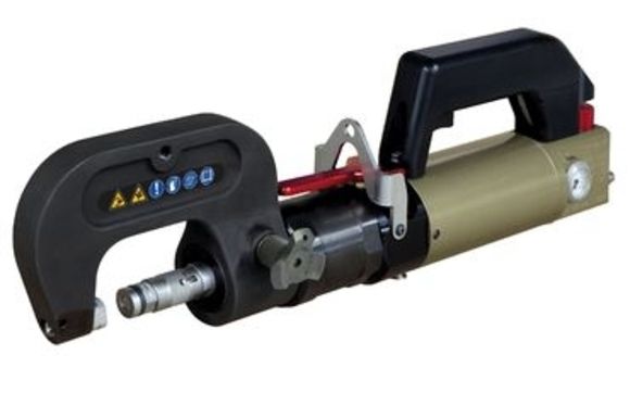 Self Piercing Rivet Gun by GYS by Pro Line Systems International Inc ...