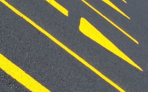 We are a gem seal distributor .we use a Sherwin-Williams Pro Park paint ...