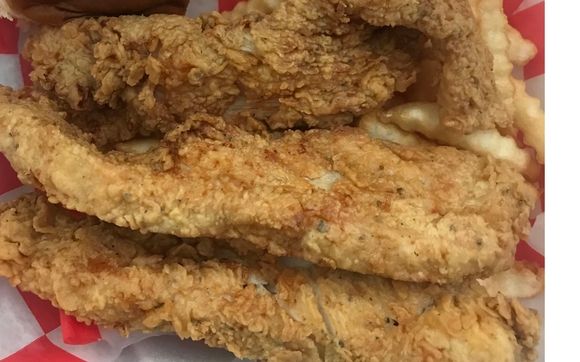 Big Jays chicken wings by BigJays fish chicken and shrimp in Saint ...