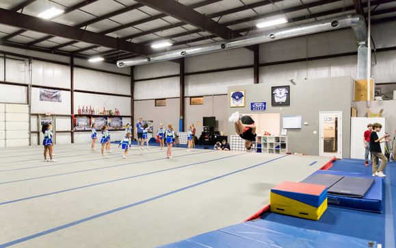 Cheer Camps by Kentucky Cheerleading Center - KCC in Jeffersontown, KY ...