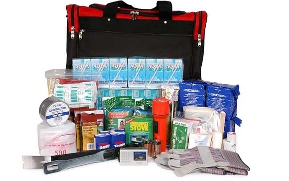 Deluxe Emergency Kits and more by Emergency Preparedness and Safety ...