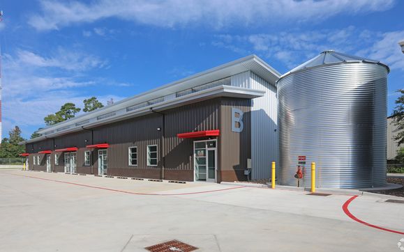 3 SPACES LEFT! OFFICE AND WAREHOUSE SPACE AVAILABLE by WORKHUB USA in ...