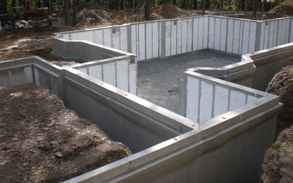 Precast walls by Specialty Precast Co Inc in Prospect Area - Alignable