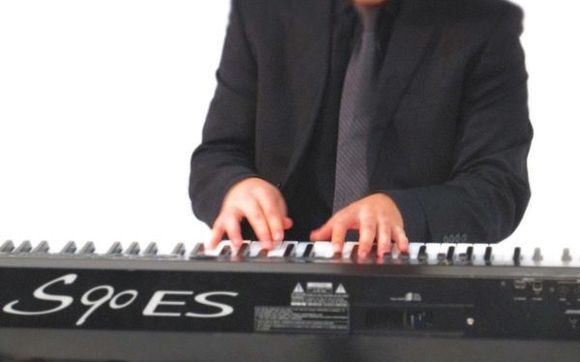 Pianist / Electric Keyboard Performer by Bongo & B Entertainment in ...