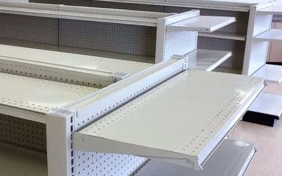 Streater Gondola Shelving by Midwest Retail Services, Inc. in Plain ...