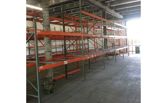 Pallet Racking Display Shelving for Aquariums, Fish Tanks, Rocks ...