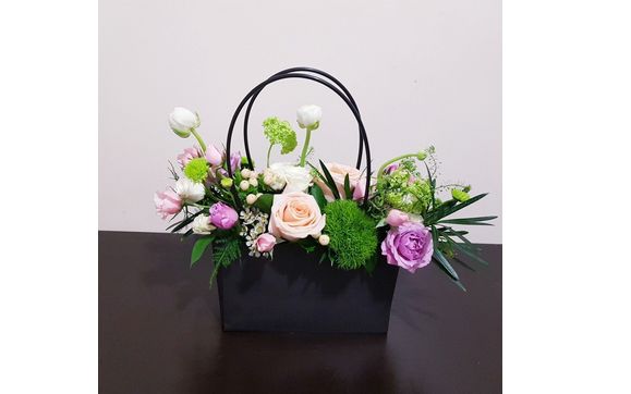 Flowers in a Black Purse by Nelia's Floral Design / Toronto, Ontario in ...