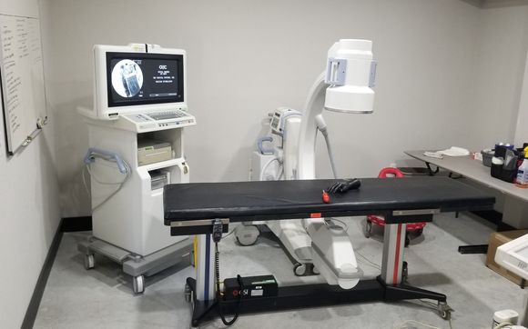 Pain management procedure room by X-Ray Engineering Corporation in ...