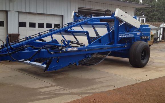 Gallenberg Fieldhand Rockpickers by Gallenberg Technologies in Antigo ...