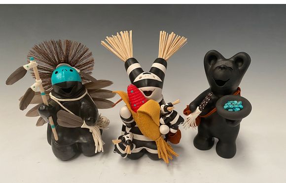Miniature clay sculptures by Red Clay Studio/ Randy Chitto in Santa Fe ...