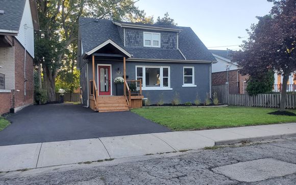 Exterior Painting for Your Home by Pinto Contracting in Hamilton, ON ...