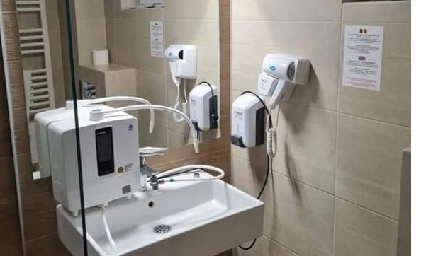 This is the K8 water ionizer set up in a hotel room while traveling! by ...