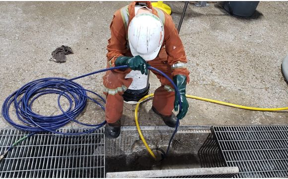 High Pressure Flush Truck by Aqua Fast Flush Ltd. in Binbrook Area ...