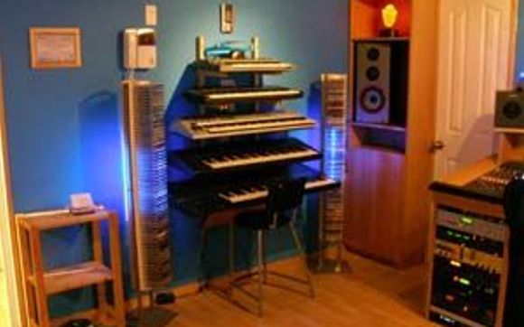 The Synth Pyramid by OCTAVO PRODUCTIONS in Edmonton, AB - Alignable