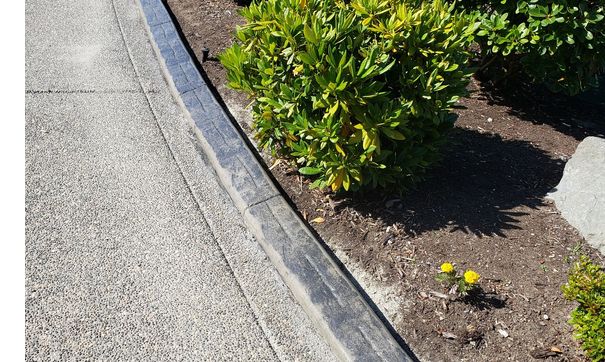 Garden Edge Curbing by Curb 2000 Concrete Services in Maple Ridge, BC ...