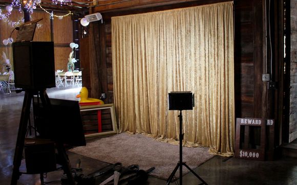 Beautiful Photo Booth Red Carpet Backdrop Rentals. by The Looking Glass ...
