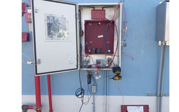 Fire Lite ES-50X . Starlink Dual Path communicator by Alarm Pro ...