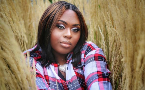 School & Senior Portraits by Michael Thaxton Photography in Rochester ...