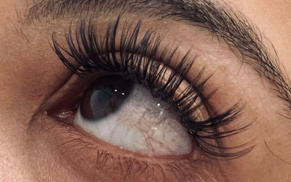 Individual Classic Set by Minimalist Lash Studio in Houston, TX - Alignable