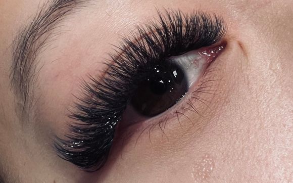 Hybrid Set by Minimalist Lash Studio in Houston, TX - Alignable