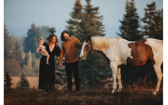 Fine Art Family Portraits by Sarah Waters Photographs in Portland, OR ...