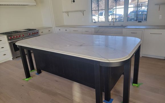 Ogee Island and kitchen by Freeway Marble & Granite in Denver, CO ...