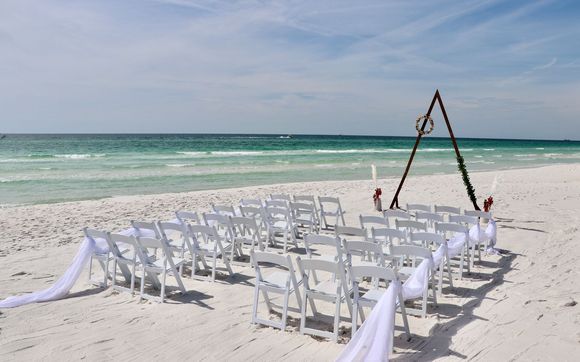 Shell Island Ferry by St. Andrews State Park in Lower Grand Lagoon Area ...