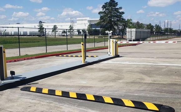 Complete installations. Facial recognition. Gates, License plate ...